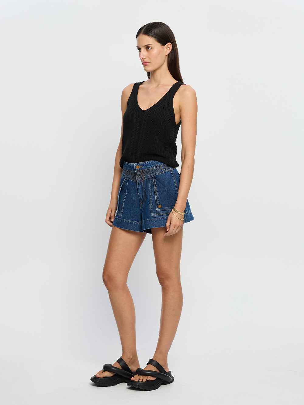 Women's Knitwear: Jumpers, Tops & Dresses | KIVARI International